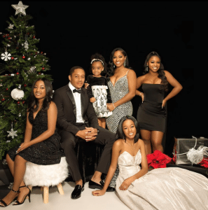 How Many Kids Does Robert Rushing Have? - Parentingpage